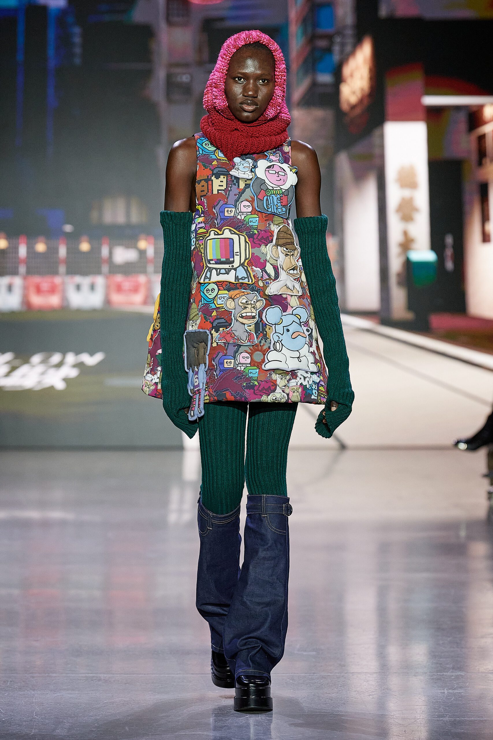Vivienne Tam FW23 Runway Show - The Garnette Report