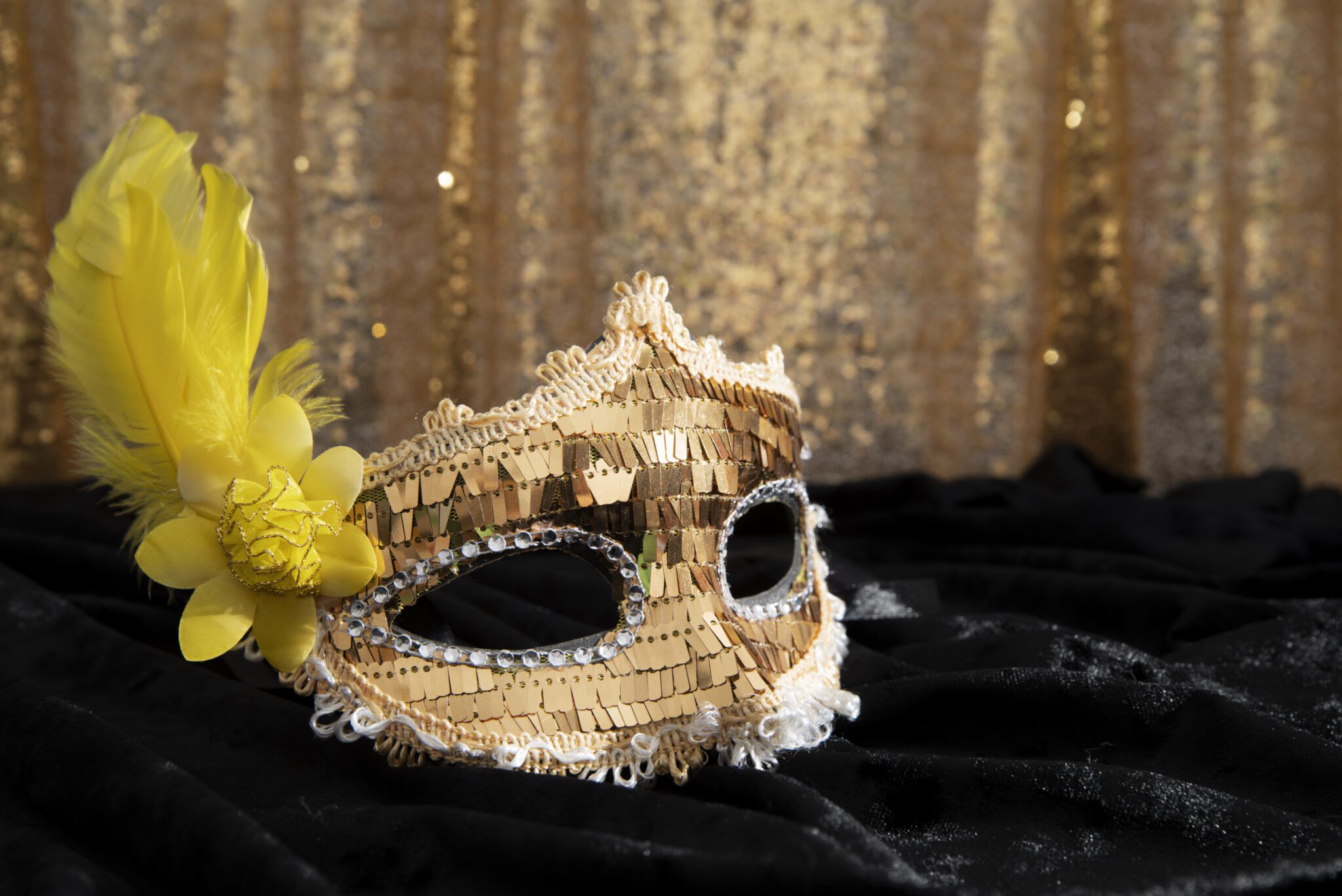 5 Types of Masquerade Masks and When to Wear Them - The Garnette Report