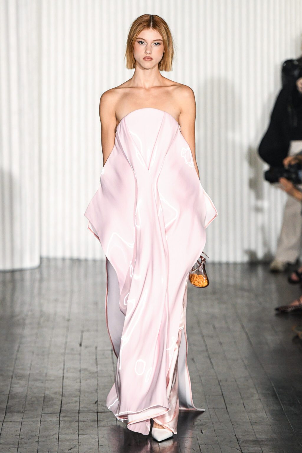 Kate Barton S/S 2025 Runway Show - The Garnette Report