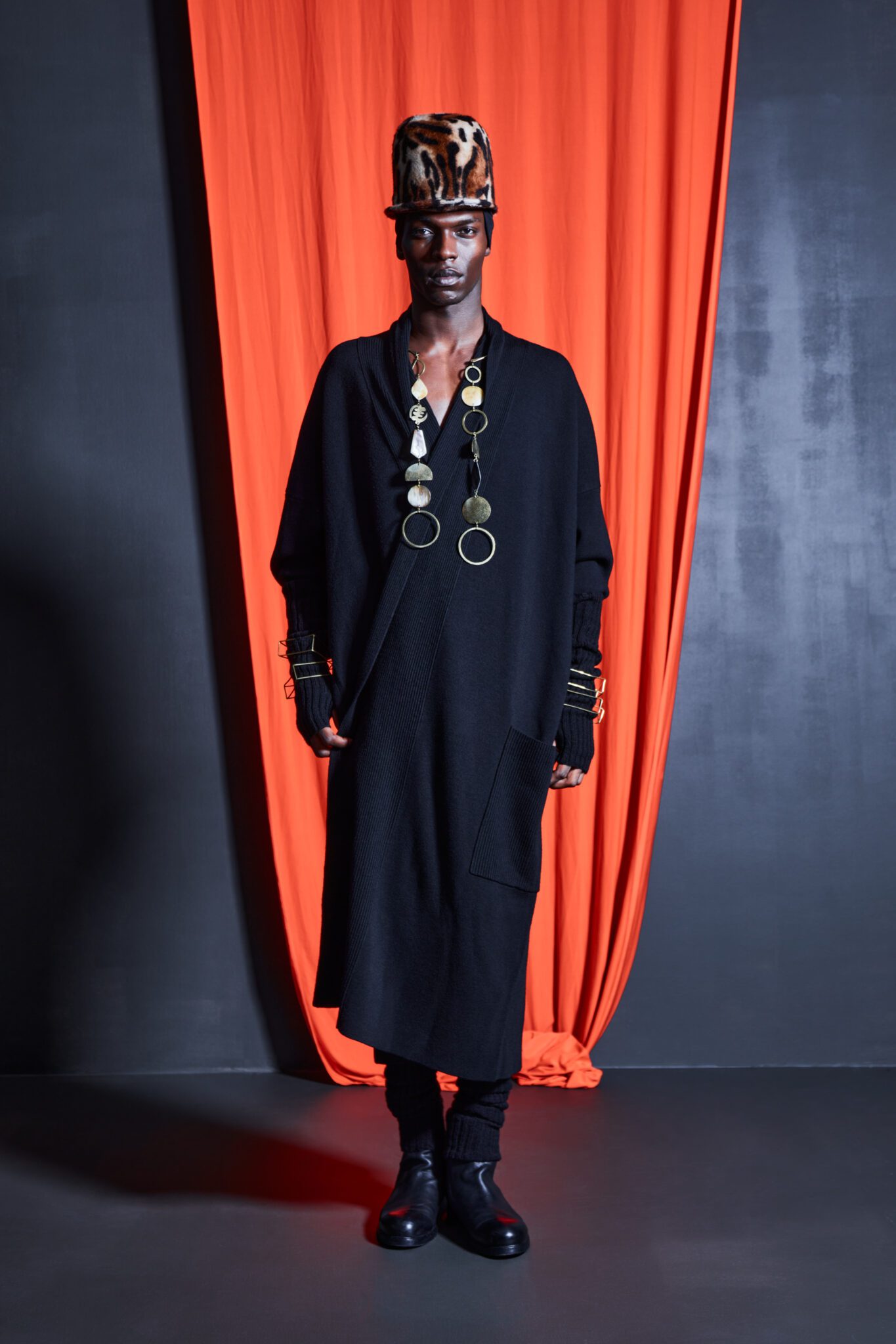 Aaron Potts Unveils FW25 Collection @ NYMD - The Garnette Report